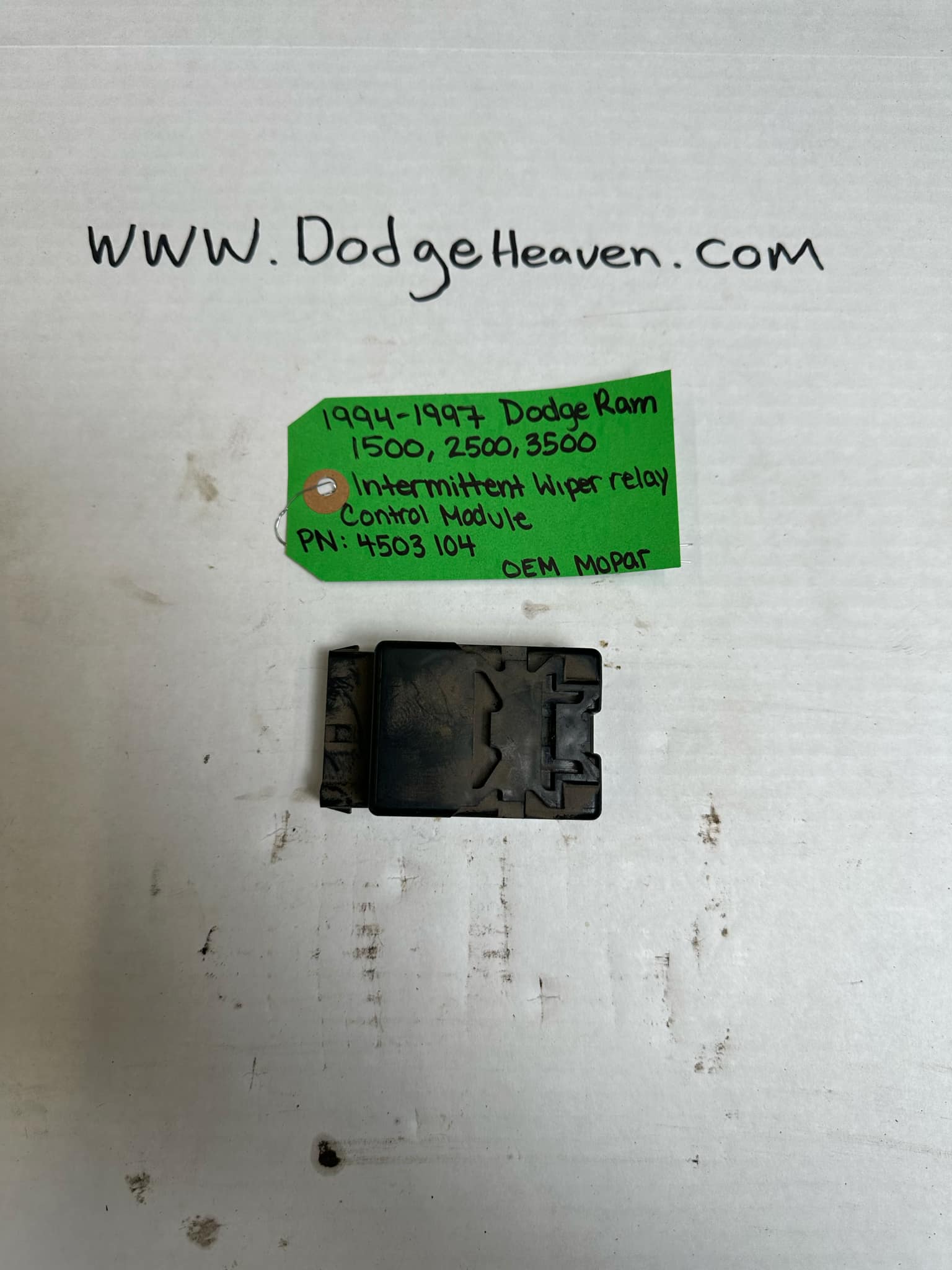 1994-1997 Dodge Ram 1500/2500/3500 Intermittent Windshield Wiper Relay