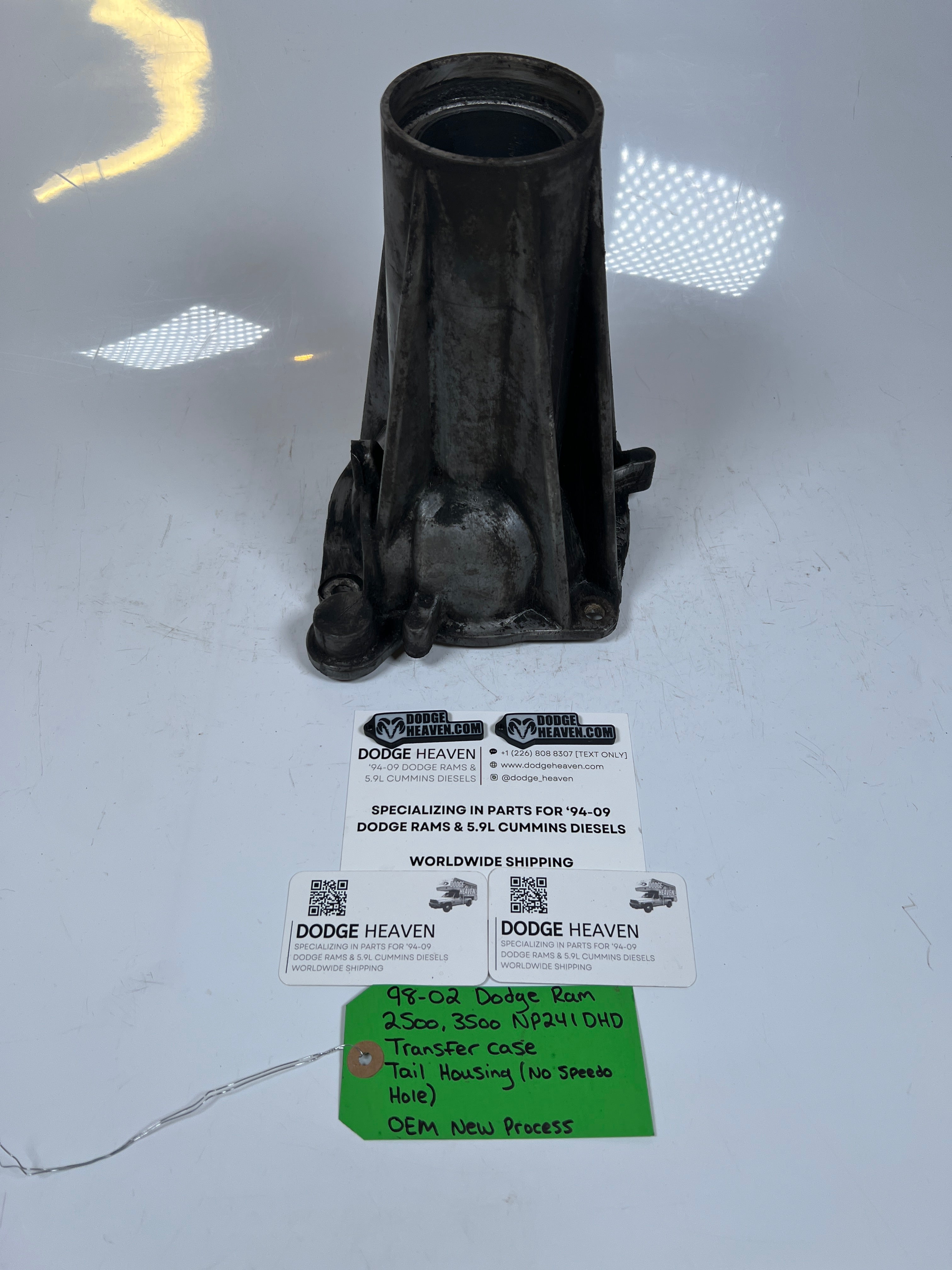1998-2002 Dodge Ram NP241DHD Transfer Case Tail Housing NO Speedo Hole
